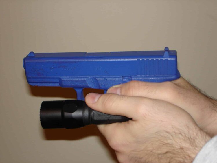6 Flashlight Shooting Techniques You Must Know - USA Carry