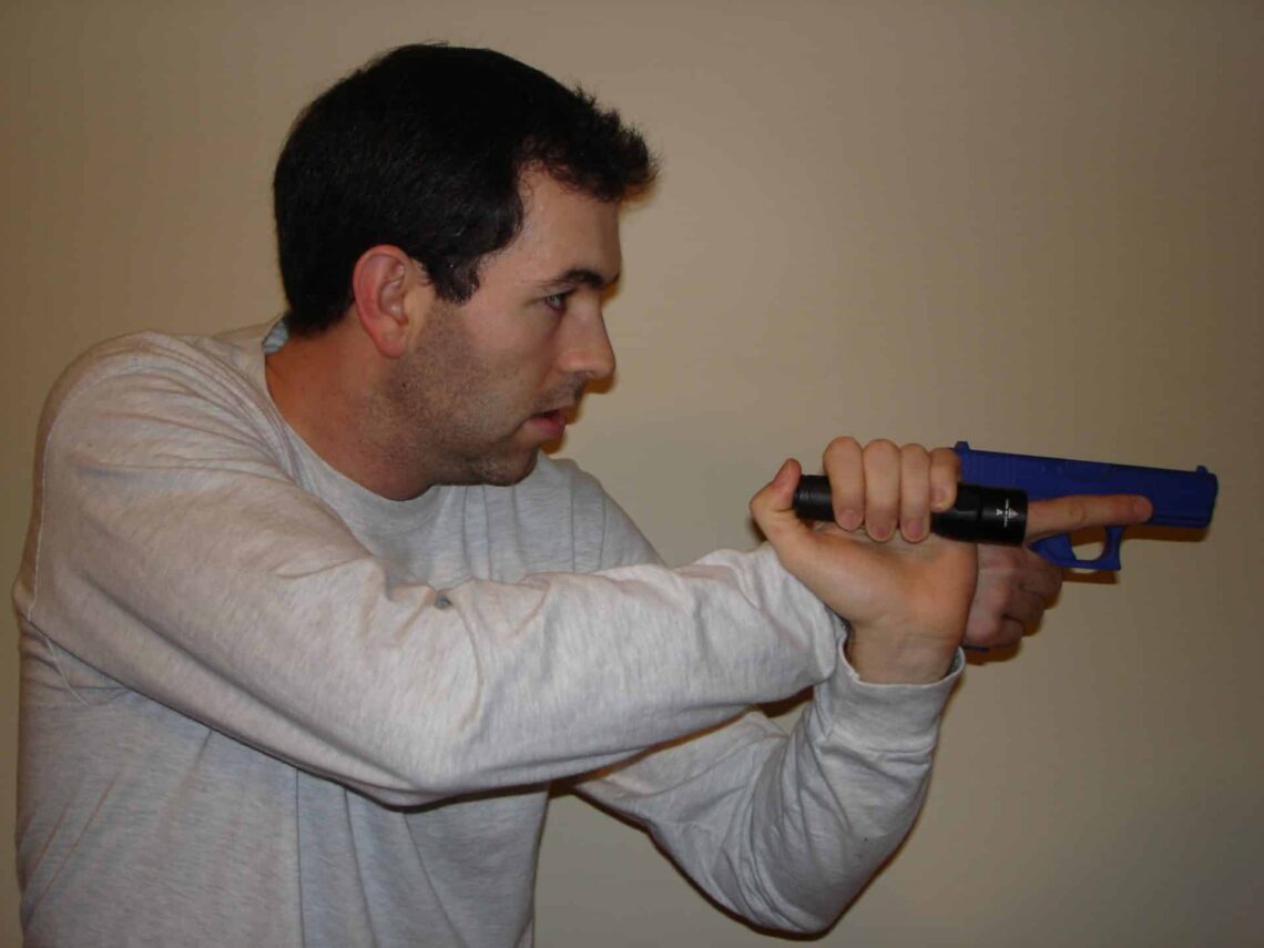 6 Flashlight Shooting Techniques You Must Know - USA Carry