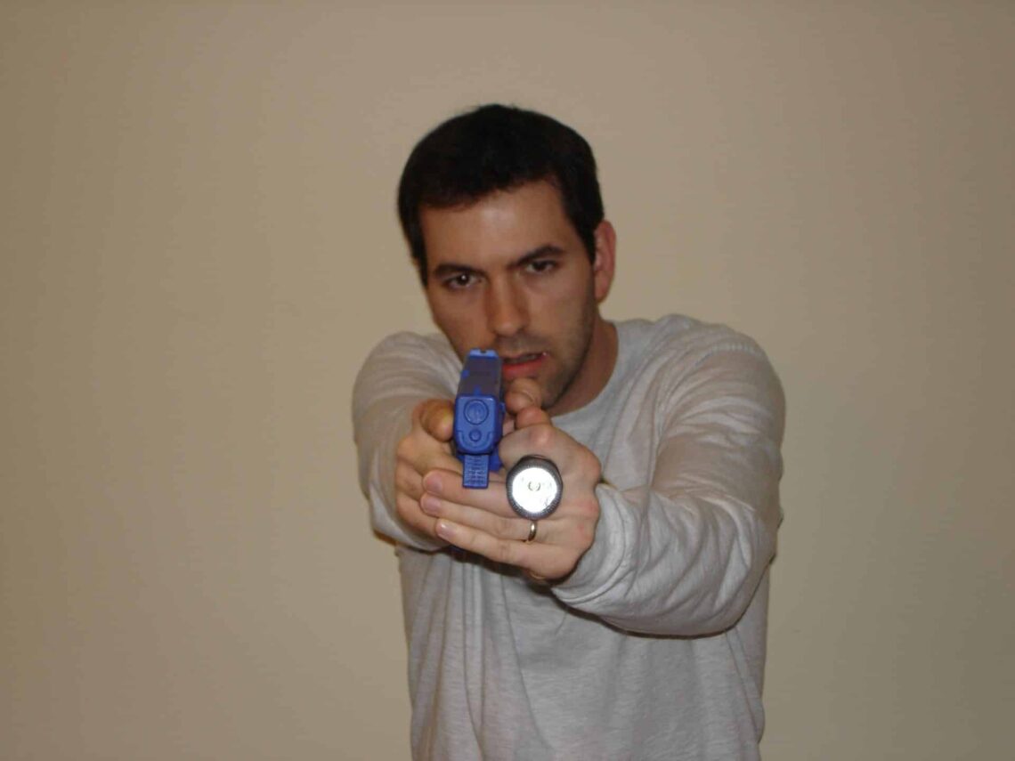 6 Flashlight Shooting Techniques You Must Know - USA Carry
