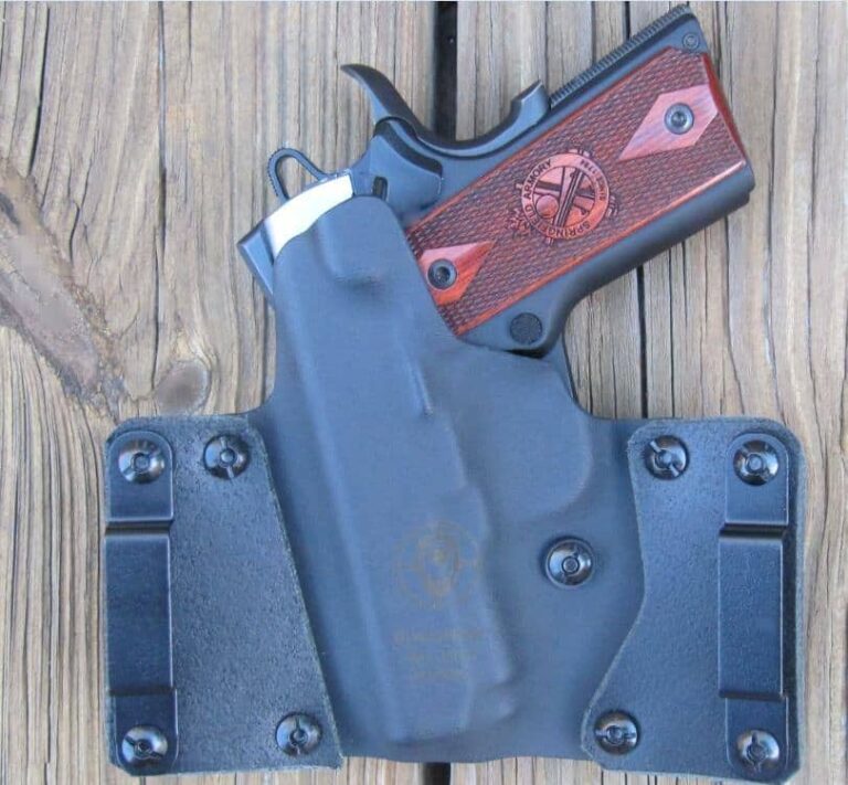 BlackPoint Tactical Leather Wing OTW Hybrid Holster Review - USA Carry