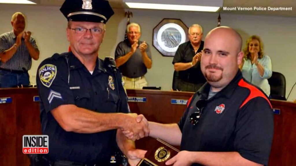 Ohio CCW Holder Rewarded for Saving Police Officer - USA Carry