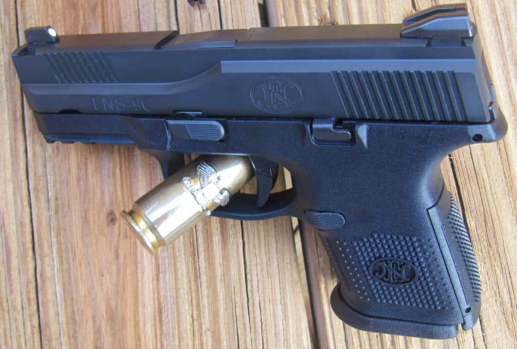 FNS-9 Compact 9mm for Concealed Carry Review - USA Carry