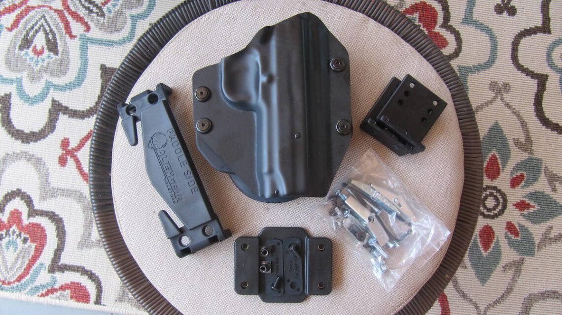 Review: Alien Gear Cloak Mod OWB Holster & Cloak Dock System - USA Carry