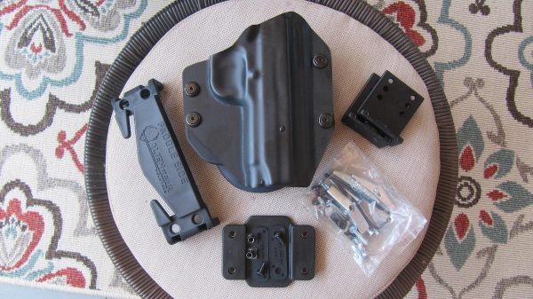 Review: Alien Gear Cloak Mod OWB Holster & Cloak Dock System - USA Carry