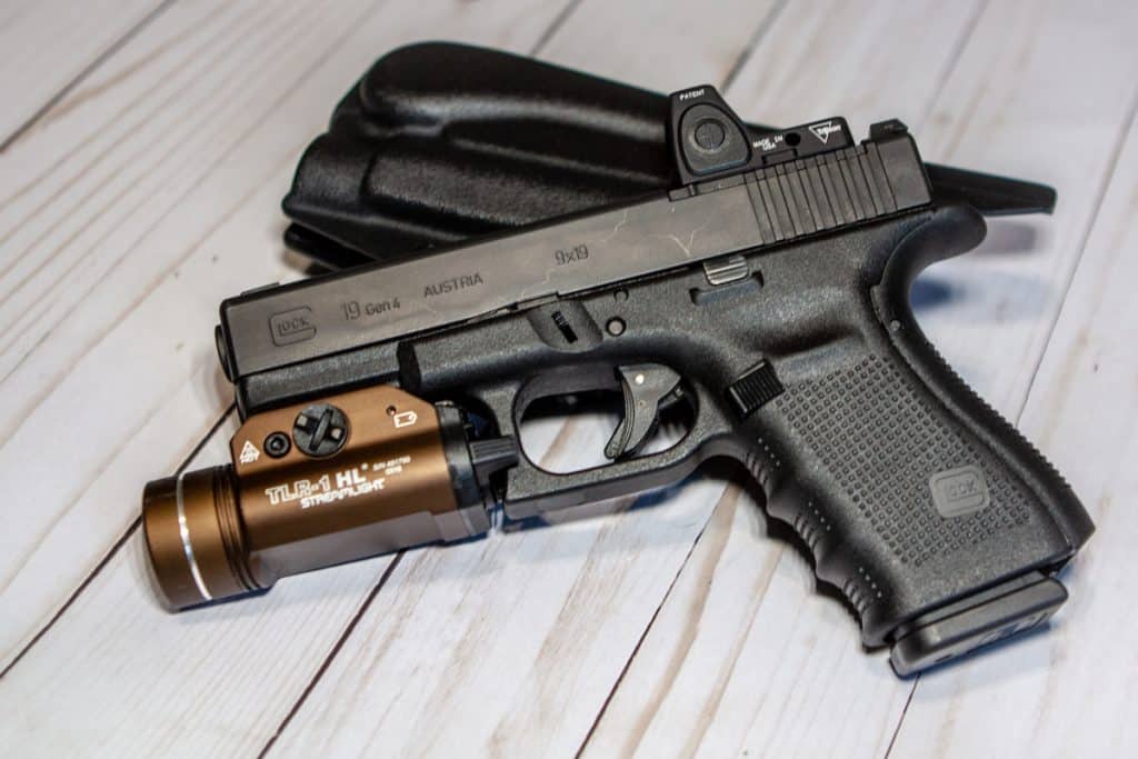 The Modern or Modified Isosceles Shooting Stance - USA Carry