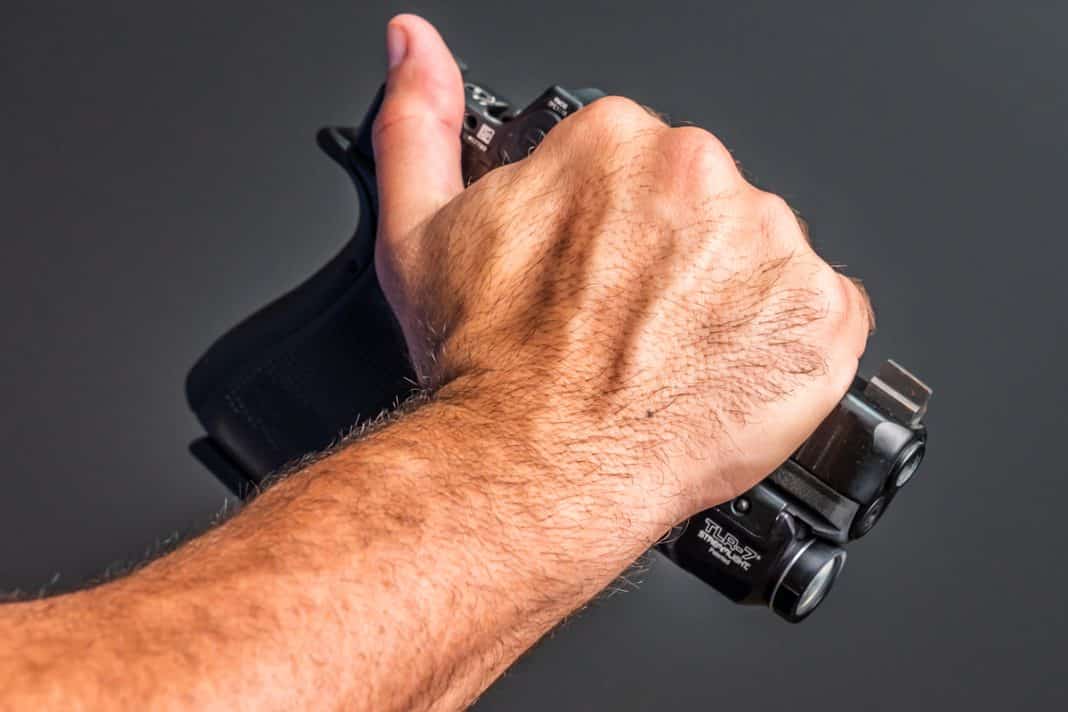Handing Guns to Others: An Essential Safety Skill - USA Carry