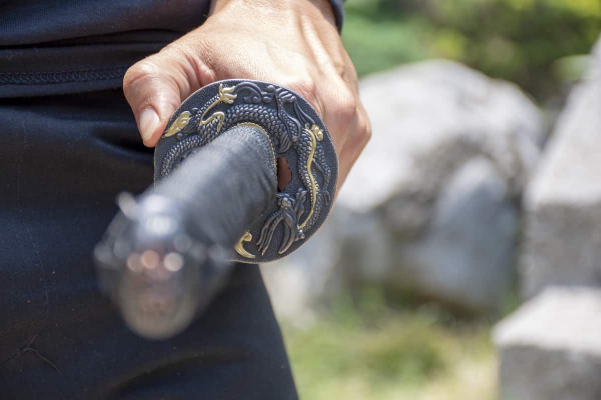 Storeowner Shoots Samurai Sword Wielding Man Dead - USA Carry