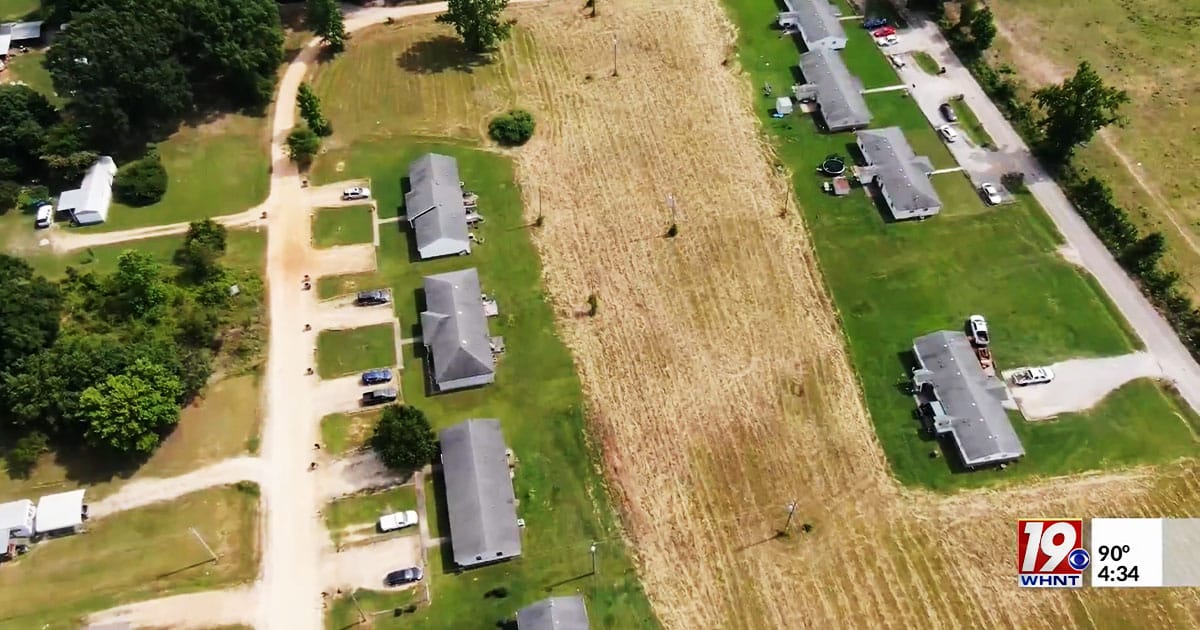 Bullet Flies Through Kitchen During Neighbors Home Invasion - USA Carry