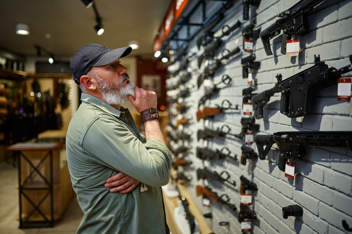 The Pros and Cons of Buying a Gun Online - USA Carry