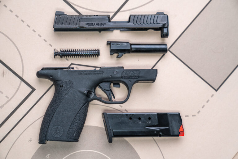 Smith & Wesson Bodyguard 2.0 Review: The Best Pocket Carry Semi-Auto on ...